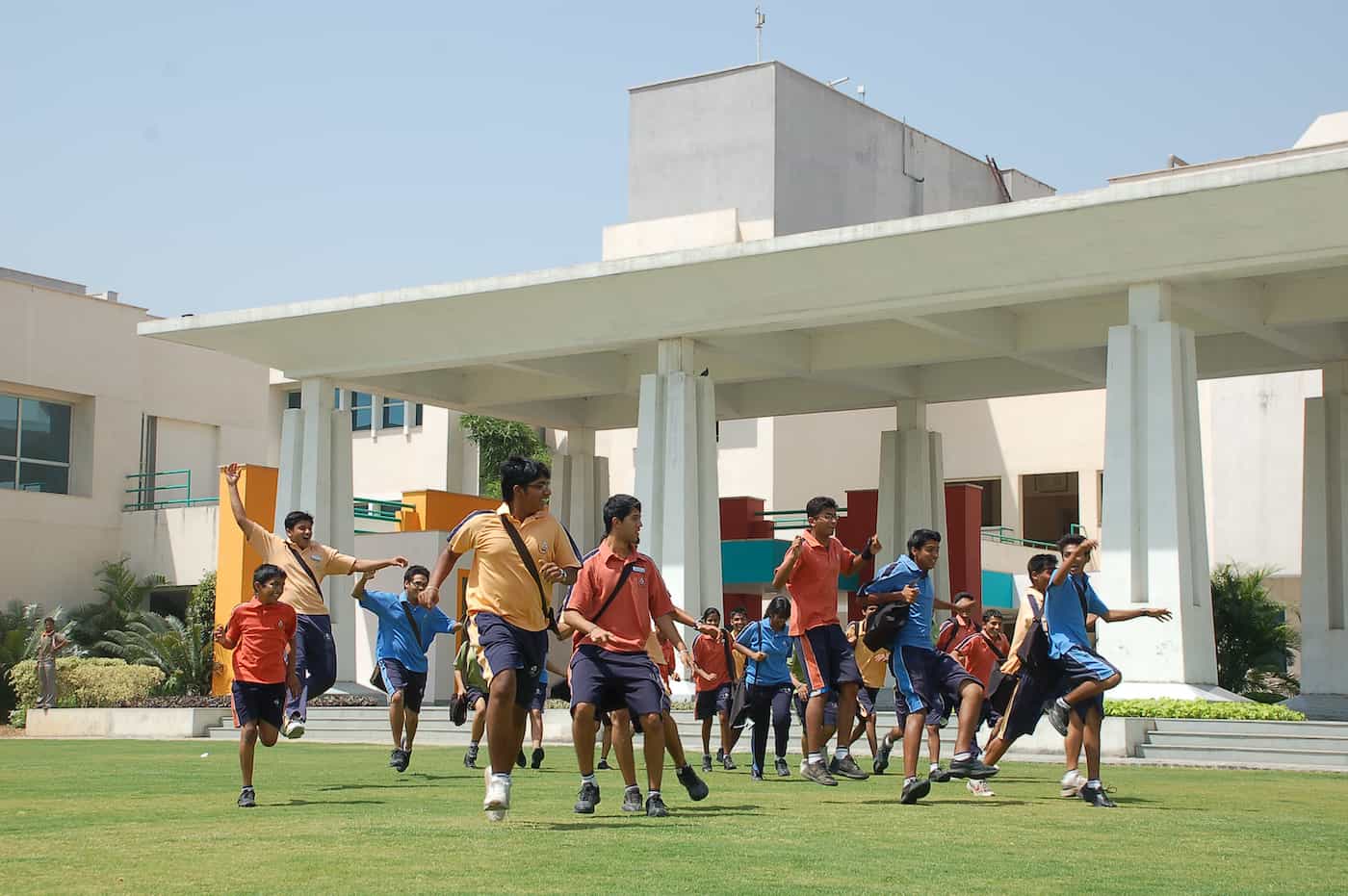 Navrachana International School CBSE – Central Board of Secondary Education